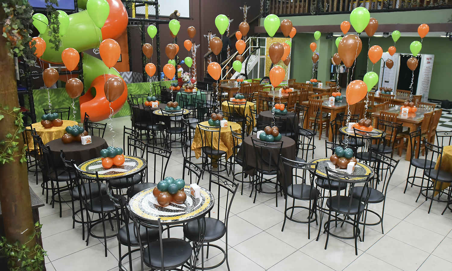 Villa Safari Buffet Infantil